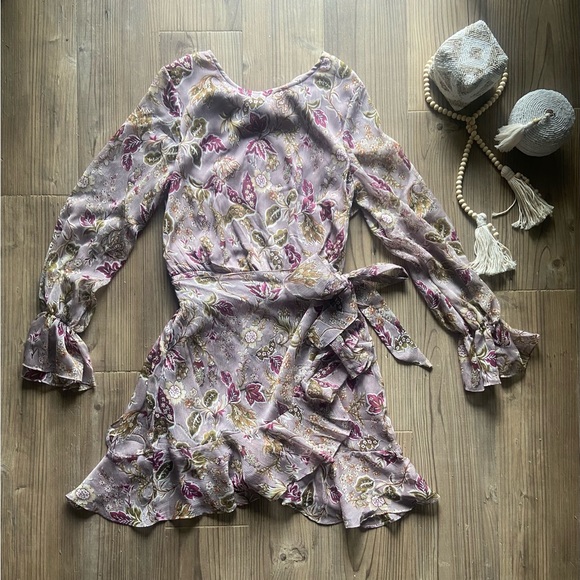 Hello Molly | Dresses | Hello Molly Hidden Figures Dress Floral Boho ...